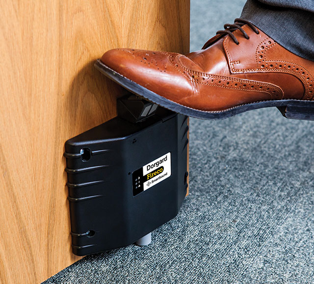 Dorgard SmartSound : Fire Door Retaine - fingerkeeper.co.uk